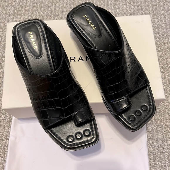 Frame Denim | Shoes | Frame Black Croc Embossed Print Slide Sandals ...